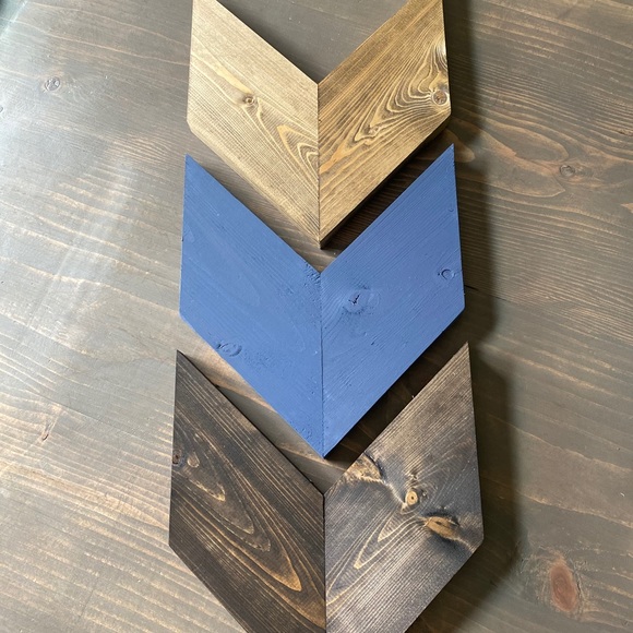 aka furniture | Wall Decor | Custom Chevron Arrow Wall Decor Medium ...